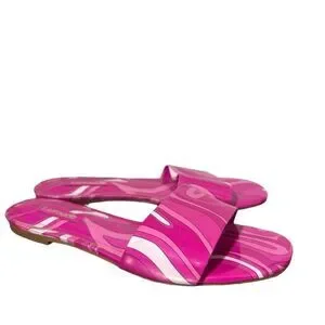 Larroude | Shoes | Larroude Slide Sandal 65 Flat Retro Resort Trendy ...